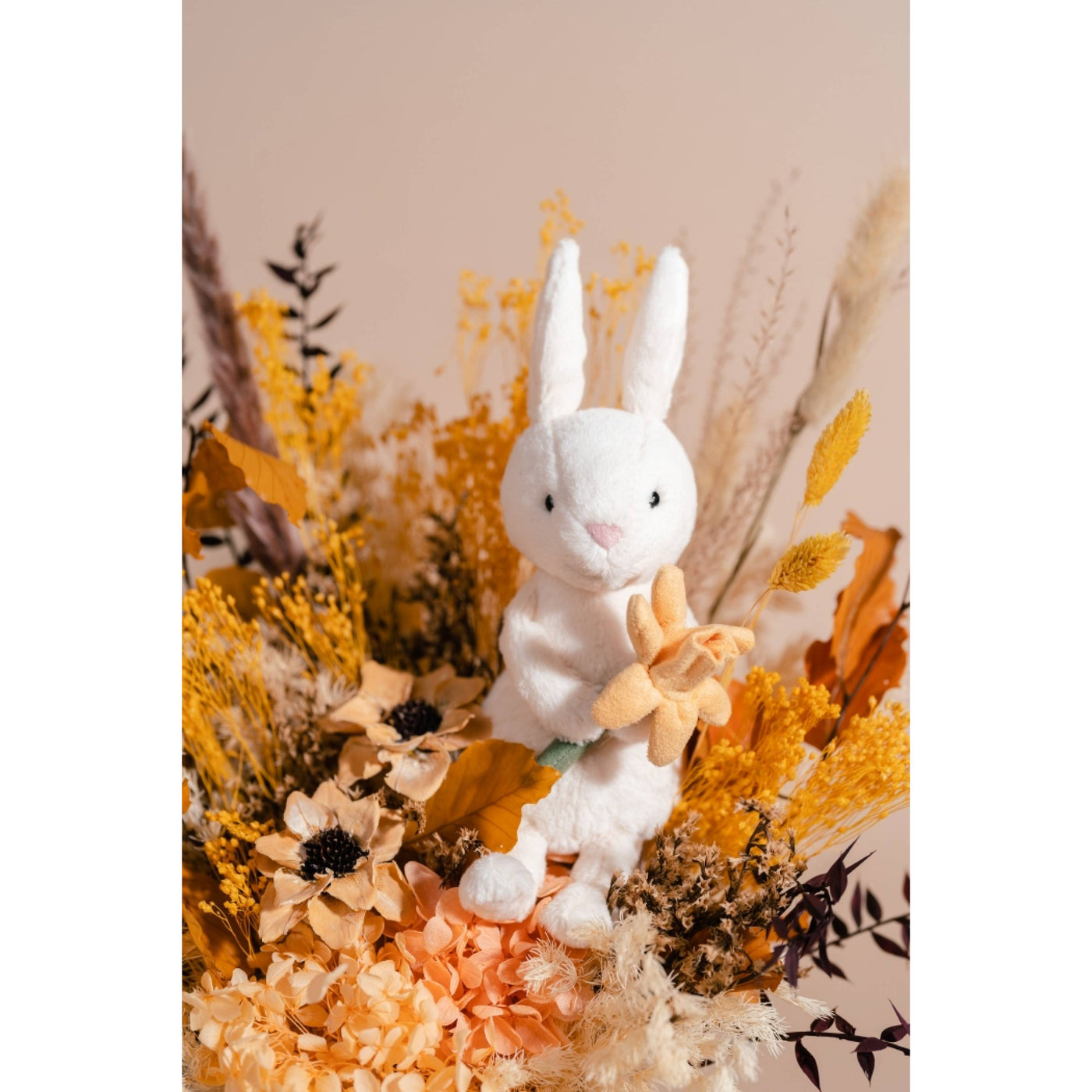 Bobbi Bunny with Daffodil - Buckets and Spades